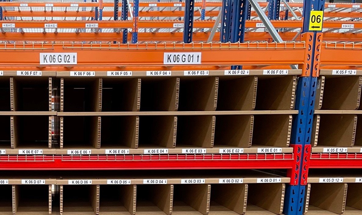 Why Dubai Warehouses Are Upgrading to Modern Rack & Shelf Labeling ...